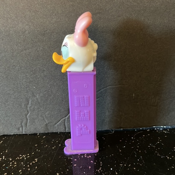 PEZ | Other | Vintage Daisy Duck Pez Dispenser 99s | Poshmark